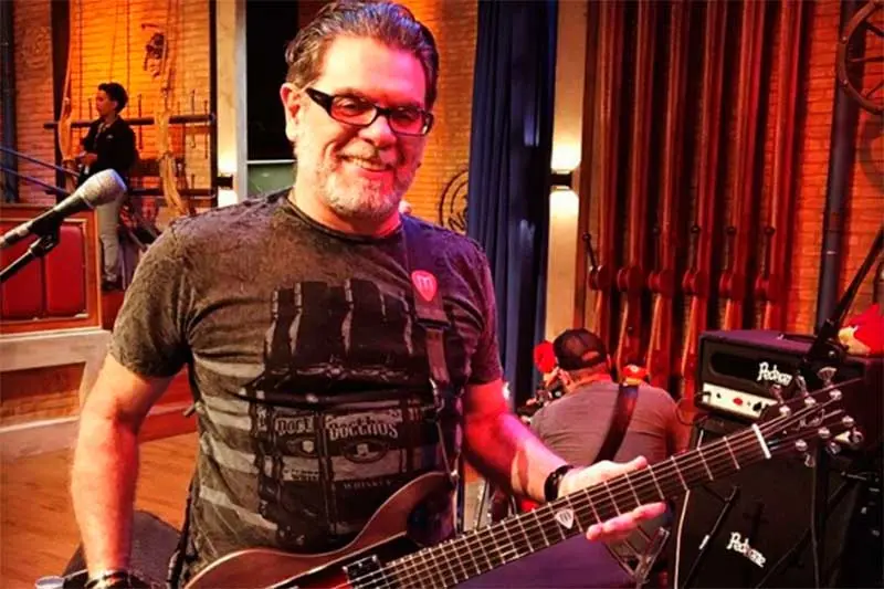 Músicos do Ultraje a Rigor querem indenização de R$ 30 mil por charge ...