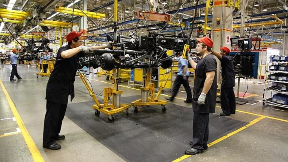 Alta do PIB faz inflação subir, como propaga imprensa? Deborah Magagna ...