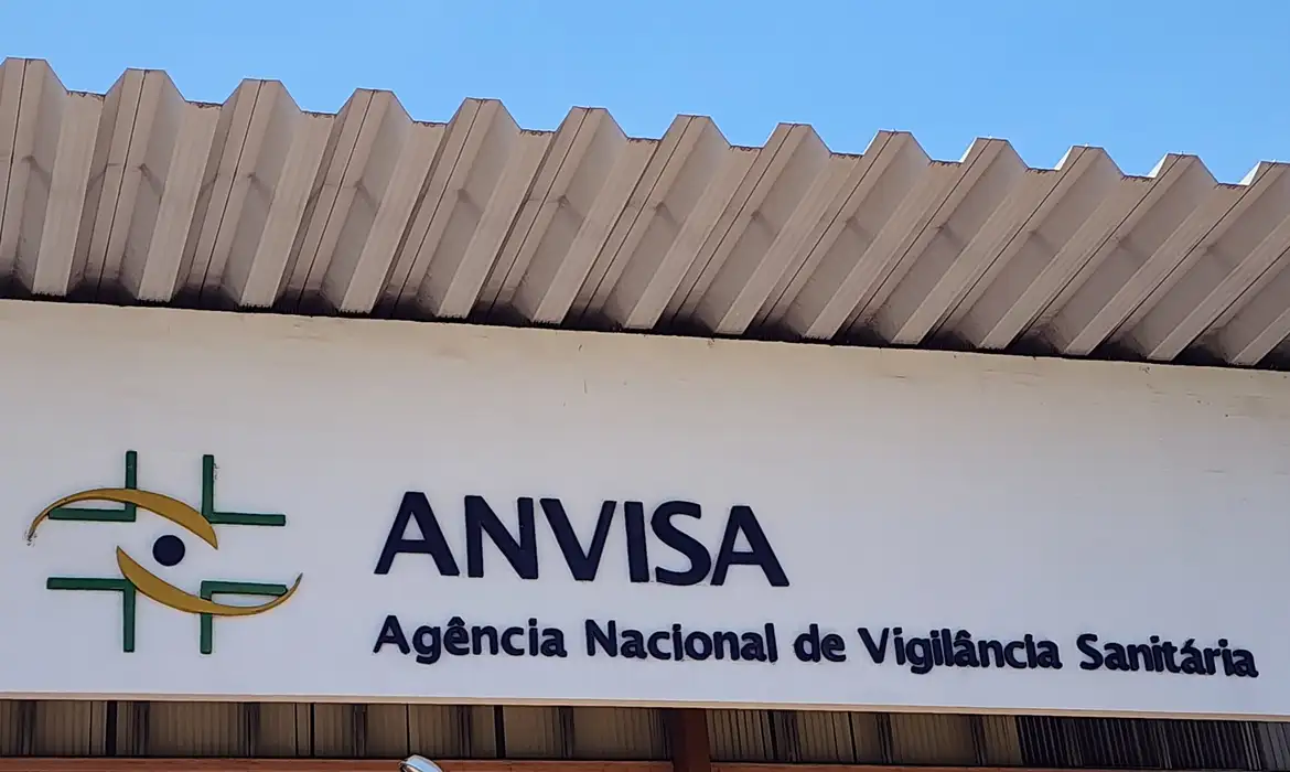Anvisa suspende suplementos vitamínicos vendidos para sono e dor ...