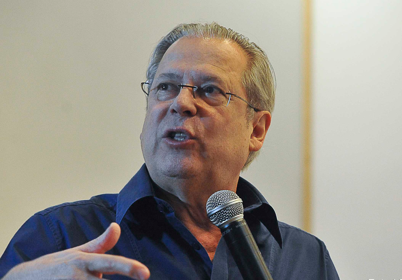 Tietado em eleição do PT, Dirceu projeta candidatura em 2026 e diz ...
