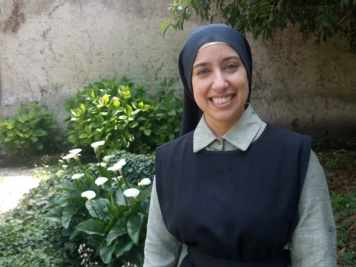 'Ser jovem e bonita pesa’, diz freira brasileira ao ser afastada de ...