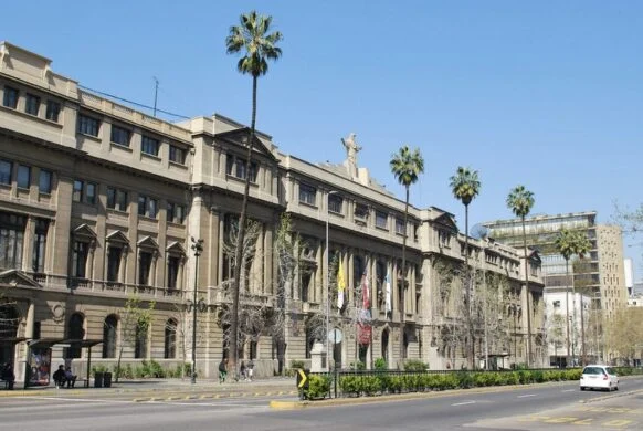 USP cai para segundo lugar em ranking de melhores universidades da ...