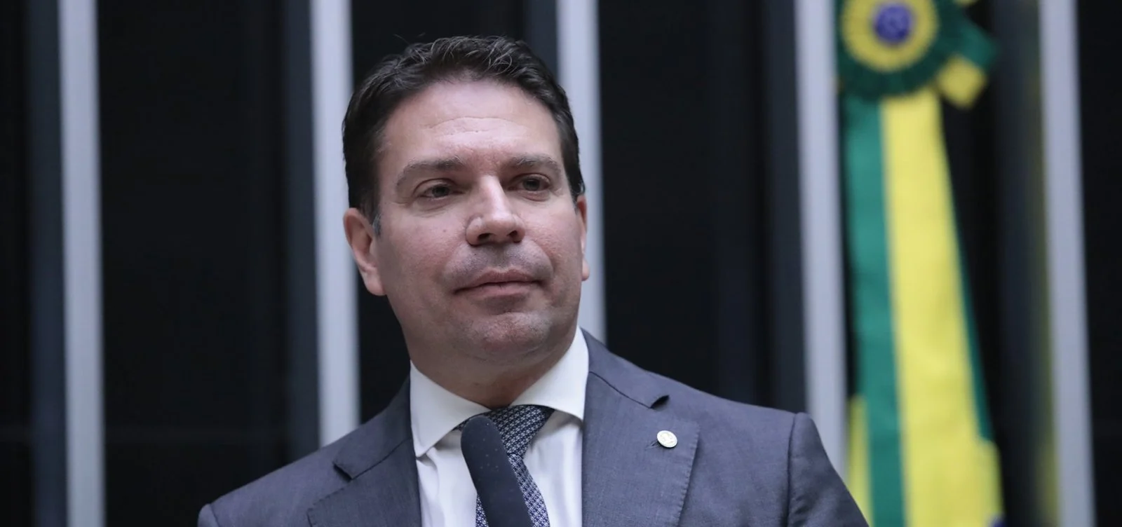 Ramagem diz que seguirá atuação parlamentar dos EUA