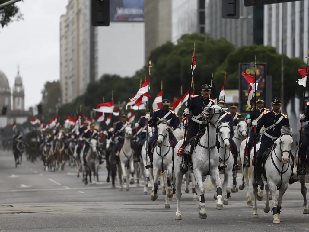 Decisão do STF pode criar “libera geral” para retorno de militares ...