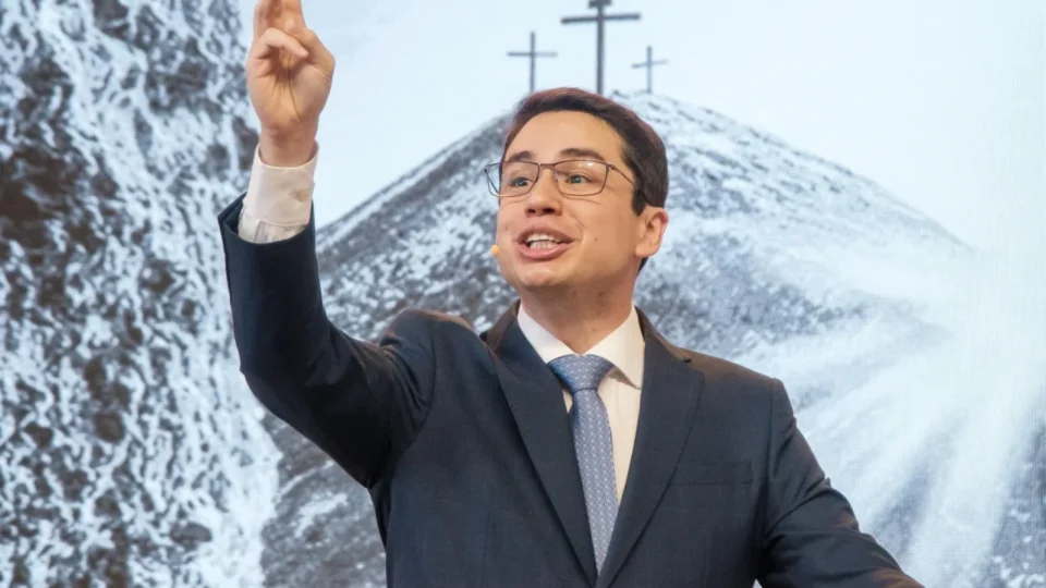 Pastor de 31 anos assumiu a Convenção Batista Brasileira