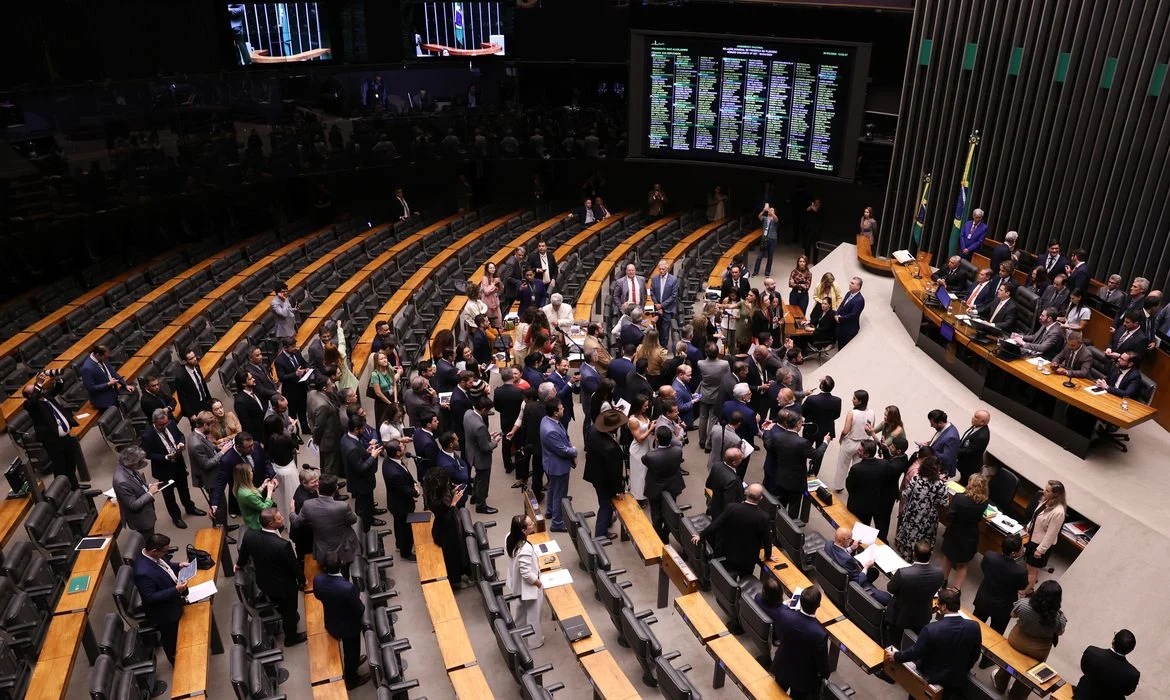 Congresso derruba o veto de lula para a pl da dosimetria